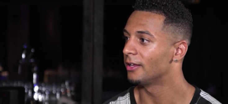 Juicy: Temptation-hunk Jay heeft seksboekje